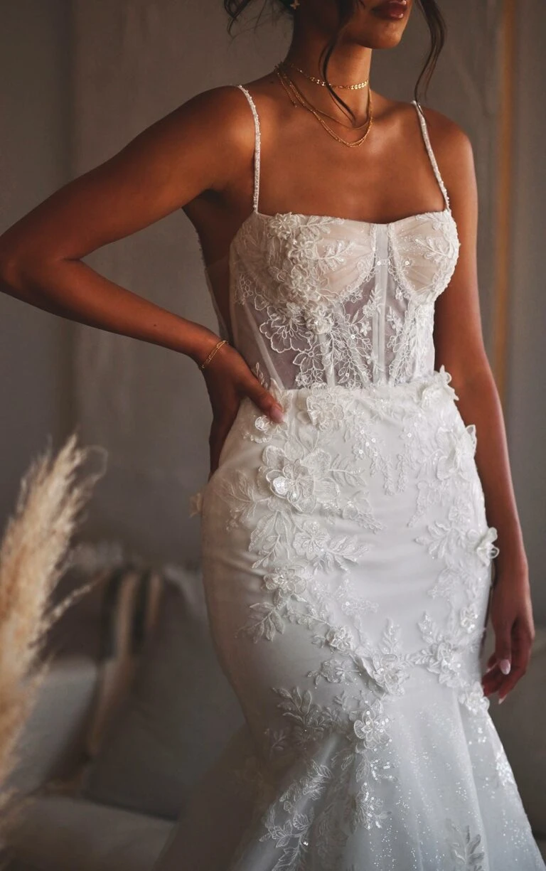 Ultimate Guide to Wedding Dress Closures | True Society Bridal Shops